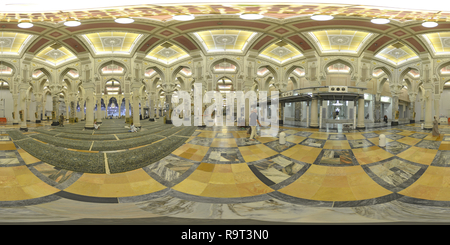360° view of Al Masjid al-Haram ( Al-Haram Mosque - Alamy