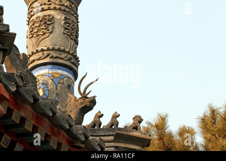 Decorated Chimney stack or pot at Summer Palace, Beijing, China Stock ...