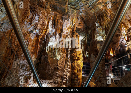Jenolan caves - Orient Cave Stock Photo - Alamy