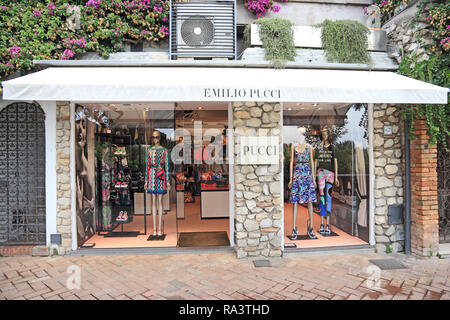 Emilio Pucci shop window display in Sloane Street London Stock Photo ...