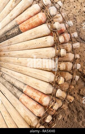 Sultanhani, Turkey: Spinning wheel, Sultanhani caravanserai on the ...