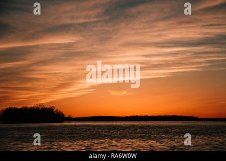 Sunset in beaconsfield, Canada Stock Photo - Alamy