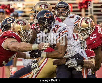 Chicago Bears defensive tackle Justin Jones (93) warms up before an NFL ...