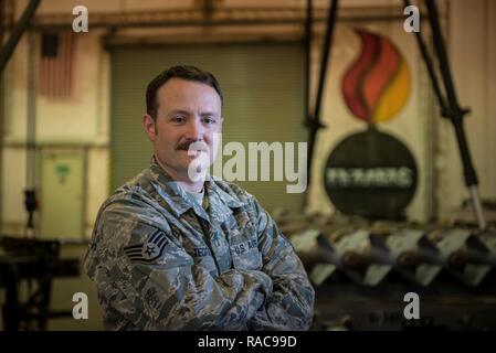 Staff Sgt. Christopher Tedford, 407th Expeditionary Maintenance ...