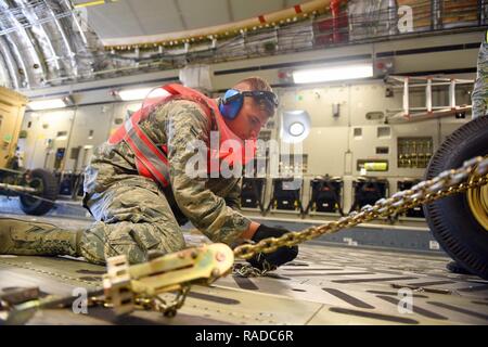Airmen from the 53rd Air Traffic Control Squadron and the 78th ...