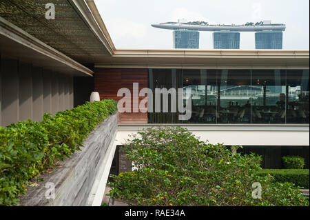 Rooftop garden, National Gallery of Singapore, with city buildings in ...
