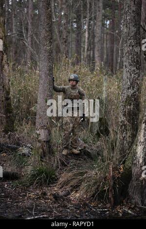 Soldiers from the 767th Ordnance Company (EOD) on Sicily Drop Zone on ...