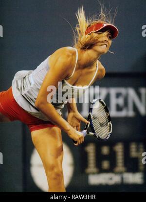 Maria Sharapova 2003 Photo By John Barrett/PHOTOlink Stock Photo - Alamy