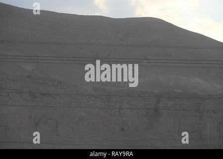 Ataqa Mountains and hills Stock Photo - Alamy