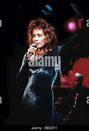 Whitney Houston 1994 Photo By John Barrett/PHOTOlink Stock Photo - Alamy