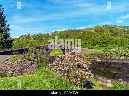 The Clachan Bridge (Atlantic Bridge) linking the Scottish mainland with ...