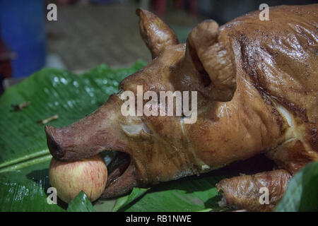 Lechón, entire roasted pig, a holiday tradition in the Philippines ...