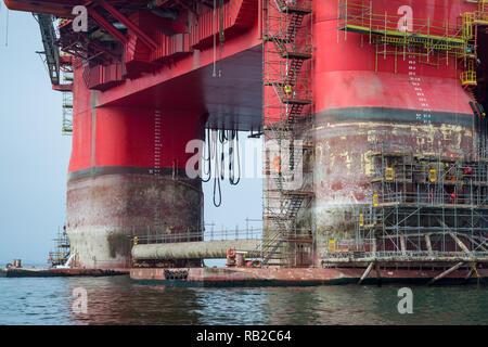 THE WEST ECLIPSE IS A 6 TH GENERATION ULTRA-DEEPWATER SEMI-SUBMERSIBLE ...