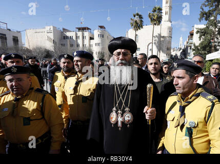 Coptic Orthodox Bishop of Jerusalem Anba Abraham Stock Photo - Alamy