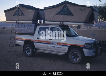 Toyota Hilux camper with roof tents, Canon Roadhouse campsite, near ...