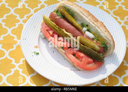Vienna Beef and Chicago Style Hot Dog sign Stock Photo - Alamy