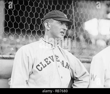 Shoeless Joe Jackson baseball player statue in West End Historic ...