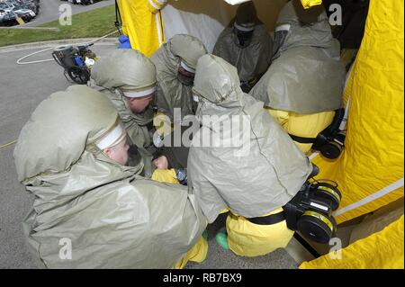 First Receiver Operations Team (FROT) training was held at Naval ...