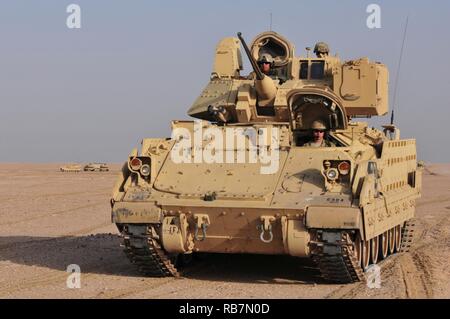 Kuwaiti main battle tanks Stock Photo - Alamy