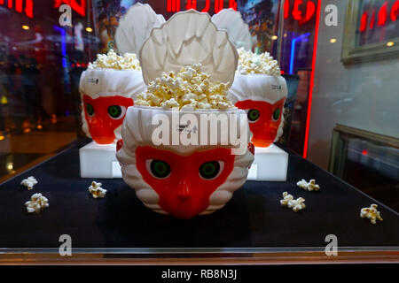 Sorya Center Point shopping mall, Phnom Penh, Cambodia Stock Photo - Alamy