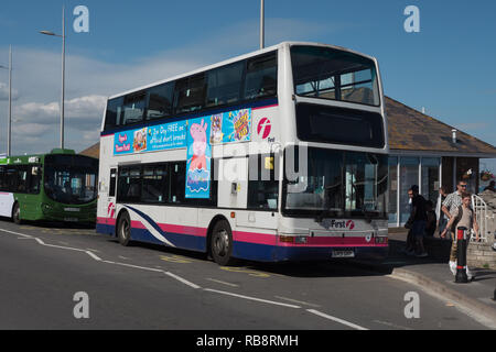 A Dennis Trident Plaxton President bus in the latest First Group livery ...