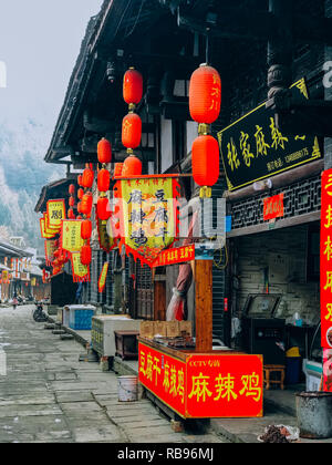 Hanzhong, Hanzhong, China. 8th Jan, 2019. Hanzhong, CHINA-Scenery of ...