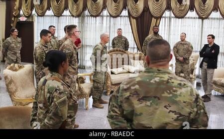 Soldiers assigned to HHC 201st Regional Support Group perform their ...