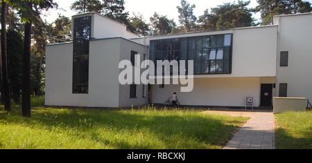 Master house built by Walter Gropius for the Bauhaus Master Group ...