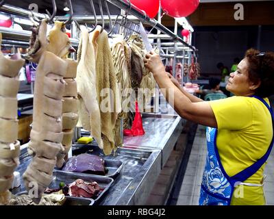 Asian butcher chopping raw meat on a cutting board Stock Photo - Alamy