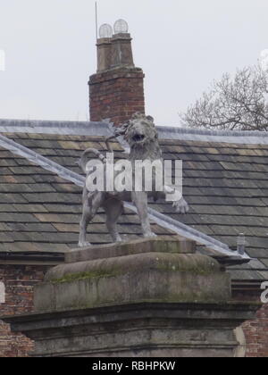 A vintage culturally significant object D'art or sculptural piece of ...