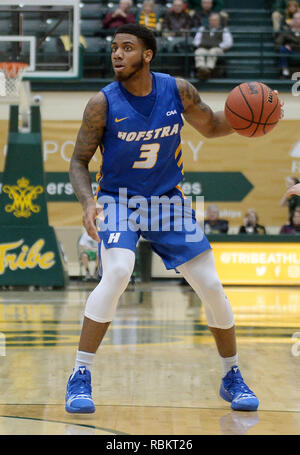 Williamsburg, VA, USA. 10th Jan, 2019. 20190110 - Hofstra guard JUSTIN ...