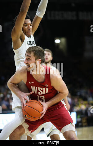 Washington State forward Jeff Pollard, left, shoots over Arizona ...