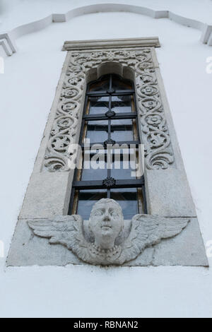 Beautiful detail pattern sculpture of church in Pisa Piazza dei ...