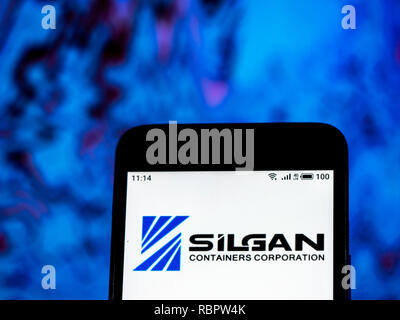 Silgan Holdings Company logo seen displayed on smart phone Stock Photo ...