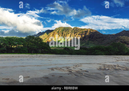 Makua beach view with beatiful mountains and cloudy sky in the ...