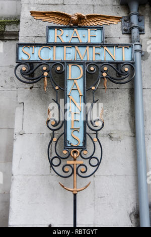 RAF Memorial outside Sir Christopher Wren's St Clement Danes church ...