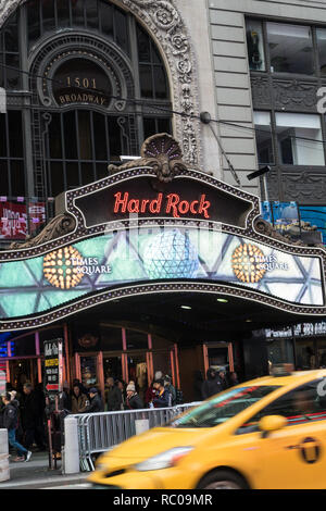 Hard Rock Cafe Facade, Times Square, NYC, USA 2023 Stock Photo - Alamy