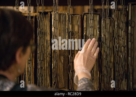 The 17th century Chained Library in Hereford Cathedral is the largest ...