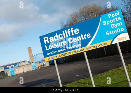 Radcliffe Leisure Centre on Spring Lane, Radcliffe Stock Photo - Alamy