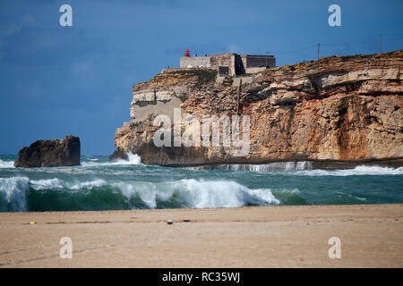 Impressionen: Strand, Leuchtturm, Nazare, Portugal Stock Photo ...