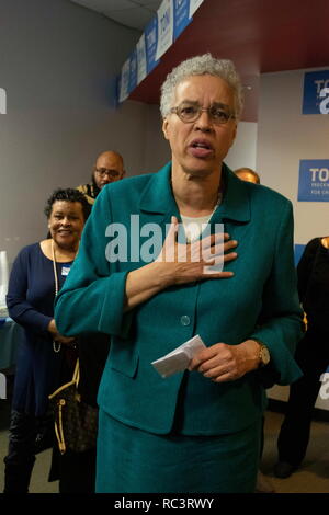 Chicago mayoral candidate Cook County Commissioner Brandon Johnson ...