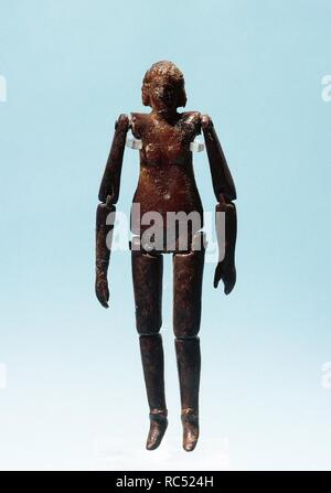 Roman doll. Articulated arms and legs. Ivory. From Necropolis of Ontur ...
