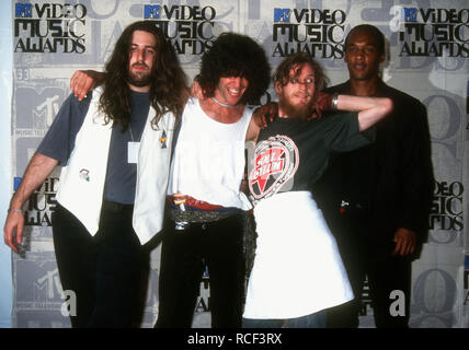 Eric Schenkman of the Spin Doctors attends The Friars Club Roast Honors ...