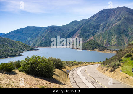 Road leading to Pyramid Lake as seen from Vista del Lago rest area on ...