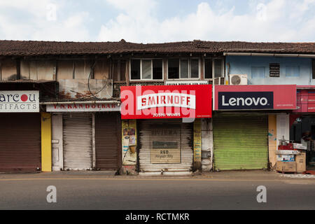 row of shops, Panjim, Goa, India Stock Photo - Alamy