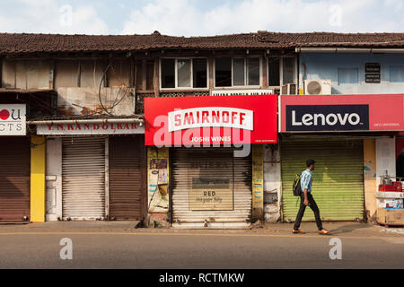 row of shops, Panjim, Goa, India Stock Photo - Alamy