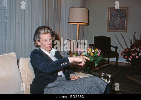 Die Gattin des Bundespräsidenten Walter Scheel, Dr. Mildred Scheel, bei ...