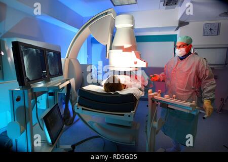 Diagnostic and interventional radiology, angiography, examination and ...
