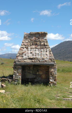 Ruins at Orroral Homestead Stock Photo - Alamy