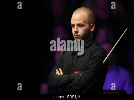Luca Brecel during day five of the 2019 Dafabet Masters at Alexandra ...